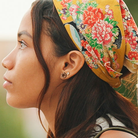 Natural Maple Wood Spring Flowers Stud Earrings – BodyCandy